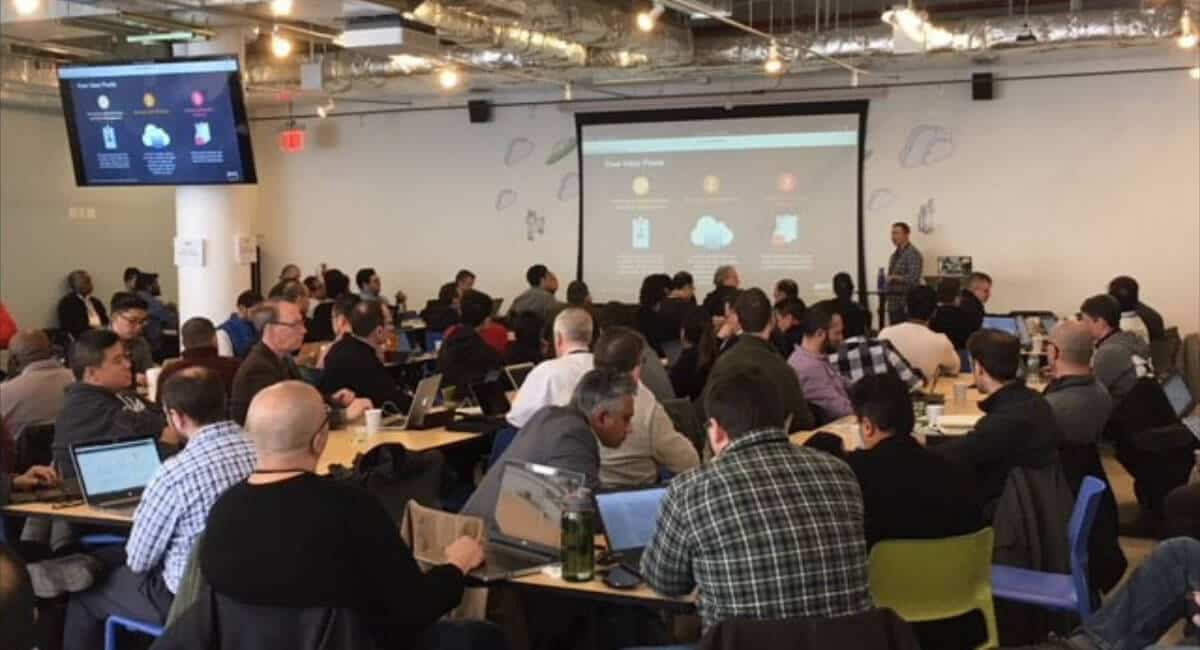 Amazon Web Services anuncia ocho nuevos servicios de almacenamiento y ...